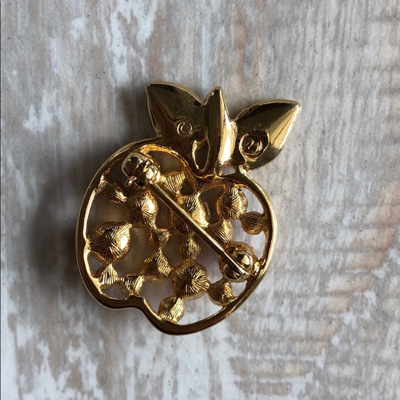 Swarovski | Jewelry | Swarovski Apple Brooch | Poshmark